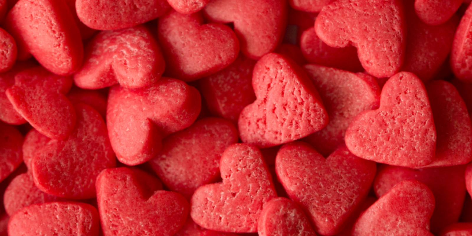 10 Red Candies For Your Next Party | LorentaNuts.com