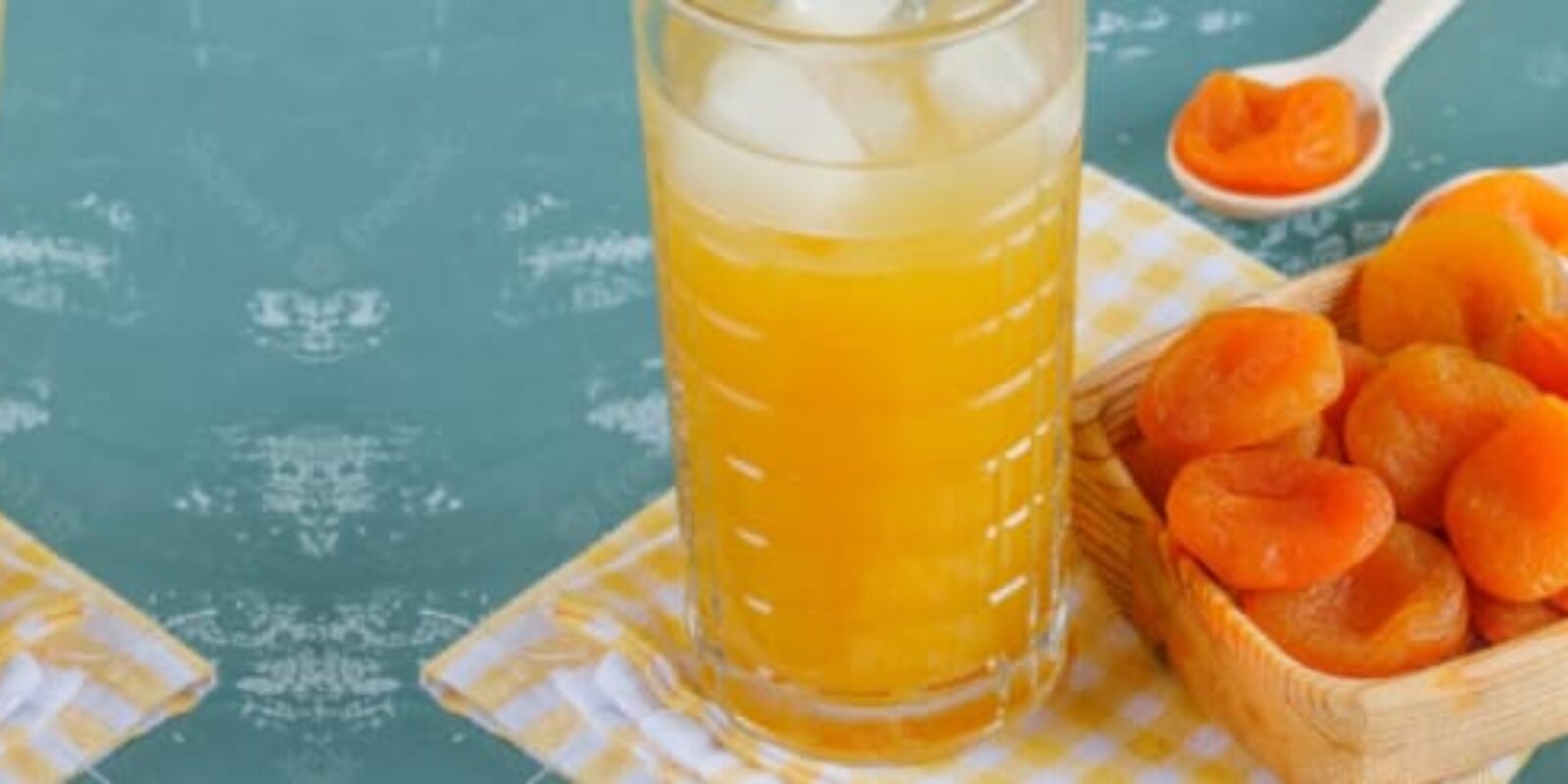 Delightful Dried Apricot Drink Recipe | LorentaNuts.com