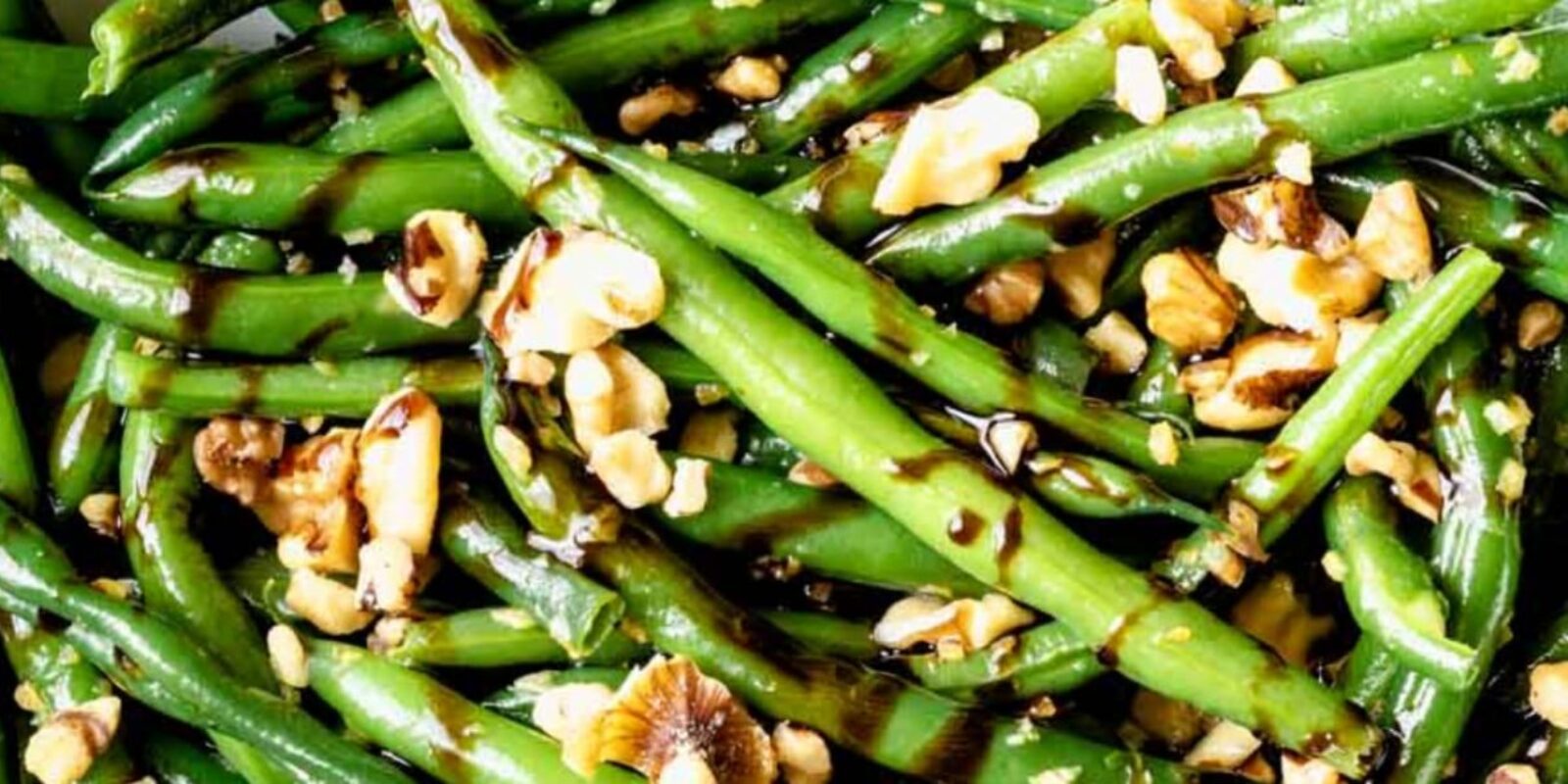 Balsamic Green Beans With Walnuts Recipe | LorentaNuts.com
