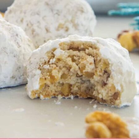 Snowball Walnut Cookies Recipe | LorentaNuts.com